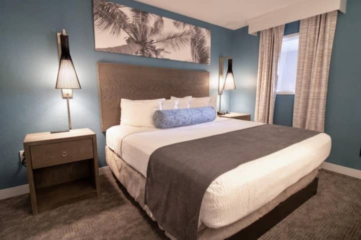 Oceanfront 3br Getaway W/ Balcony & Family Fun - Myrtle Beach