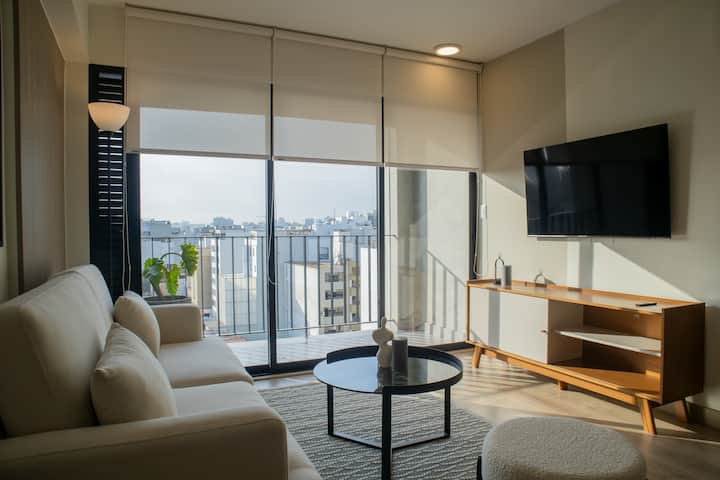 W* | Engaging 2br W/ Balcony In Miraflores - Peru