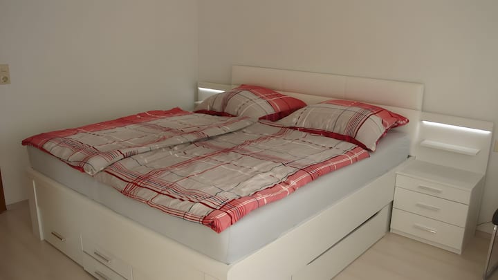 Ferienwohnung Für 6 Personen 120 M² - Reutlingen