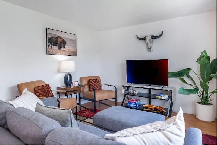 Cowboy Up Cottage - Kalispell, MT