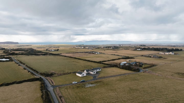 Coastal Escape On The Nc500 By Dunnet Head - The Castle & Gardens of Mey