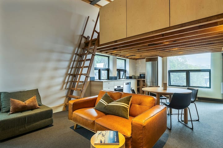 Apartment 3 - Falls Creek