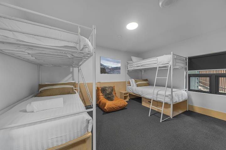 Bunk Room - Falls Creek