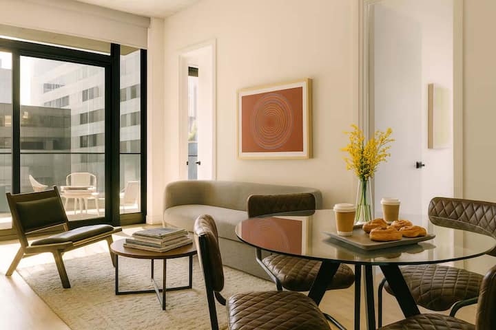 Monroe | 2br W/ Balcony | Rooftop Pool | Downtown - Montreal