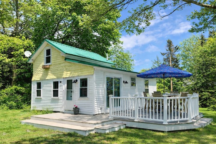 Near The Scenic Cribstone Bridge - Harpswell, ME