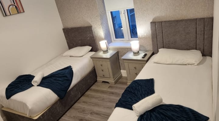 3 Eyre Square Lane - Galway