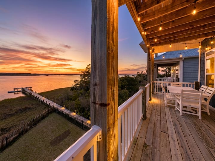 Searenity On The Sound | Dock + Lux Amenities - Surf City, NC