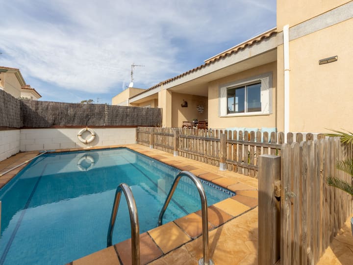Juana By Interhome - Sant Jaume d'Enveja