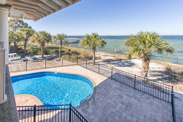 Home Away From Home | Private Pool | Dogs Welcome - Gulf Breeze, FL