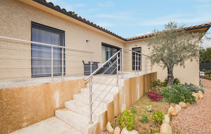 Villa Spacieuse Avec Piscine - Ghisonaccia