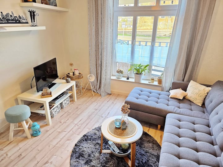 On The Wismaria - Abc619 - Wismar