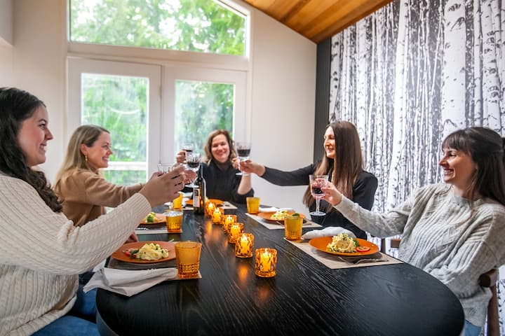 Mid-century Modern Forest Retreat, A Designer Gem - Bremerton, WA