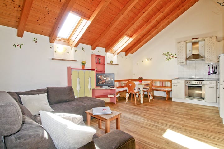 Kirsche Holiday Flat, 55 M², Sleeps Up To 4 - Bad Feilnbach