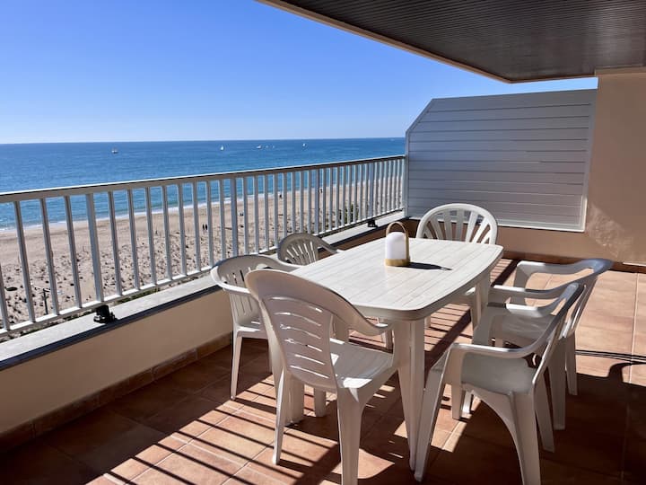 Grand Appartement En Bord De Mer. Rodes-61 - Calafell