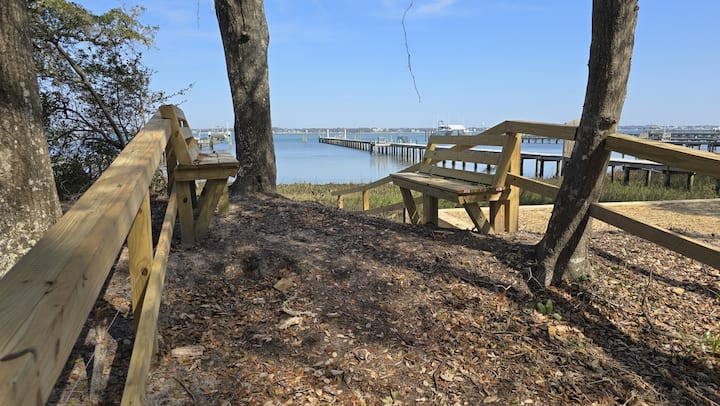 Waterfront Coastal Escape - Atlantic Beach, NC