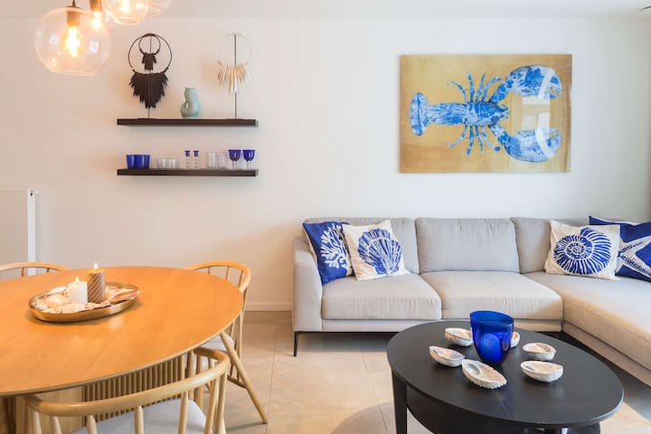 Modern Coastal Apartment With Terrace & Pool Acces - Nieuport