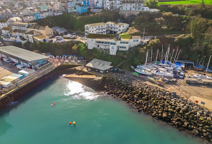 Ocean Side - Brixham