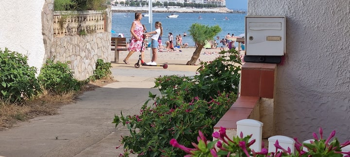 Casa Alarcon A Un Passo De La Playa - L'Escala