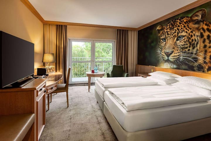 Comfort Twin | Amedia Leipzig | Zoo‑inspired Stay - Leipzig