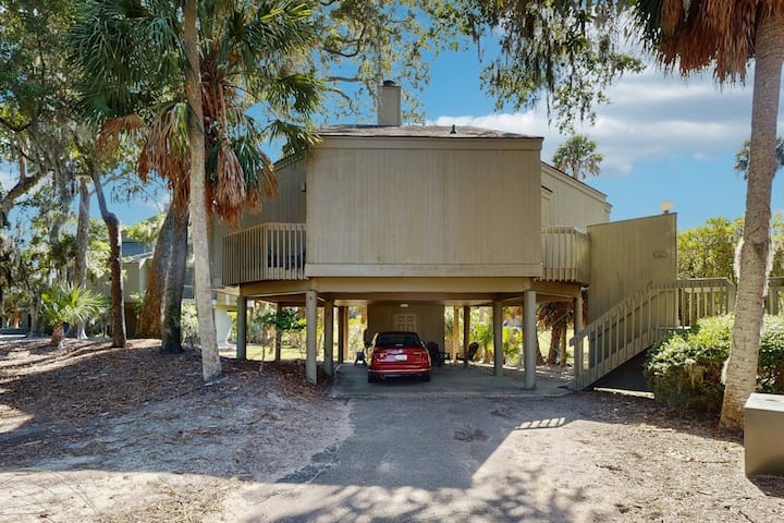 Scenic Home With Plantation Golf Course And Lagoon - Edisto Beach, SC