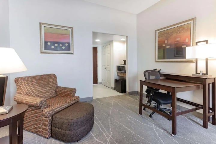 Wingate Tinley Park | King Deluxe | Convention Ct - 法蘭克福