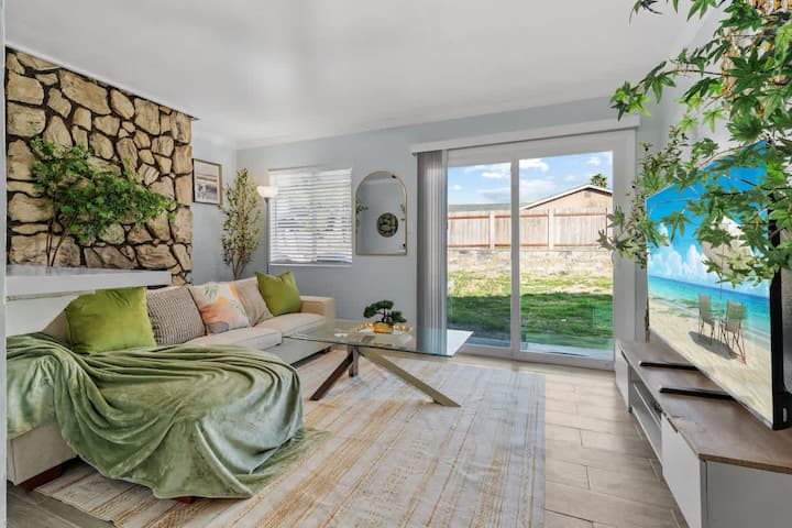 5-br, 3-bath, Garage, Yard, King Bed In Mira Mesa - San Diego