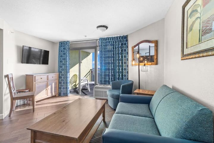 2 Units | Shoreline Views |  Kitchen Myrtle Beach - Myrtle Beach, SC