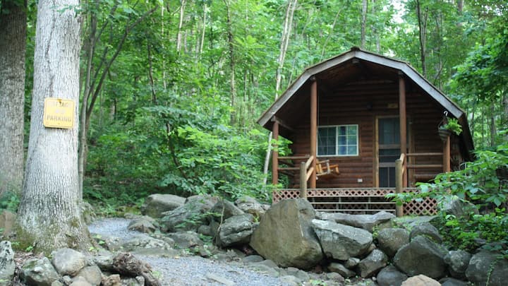 Deluxe Cottage | Sleeps 5 | Gettysburg Koa - Gettysburg, PA