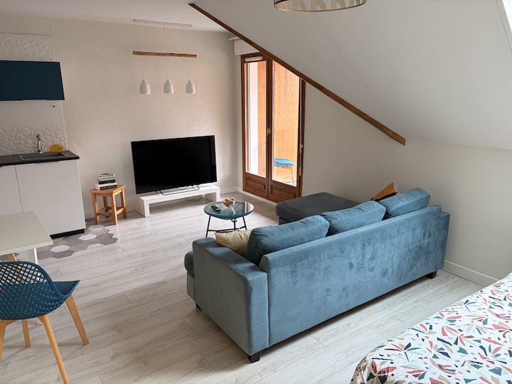 Charmant Studio, 2 Pers à La Campagne - Faverges