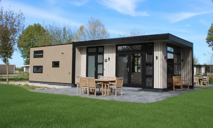 Lodge 65 | 6 Persoons Chalet Op Resort De Betuwe - Tiel