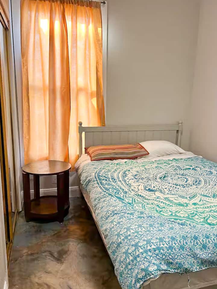 C-house - A Spacious House In Vallejo - Six Flags Discovery Kingdom, Vallejo