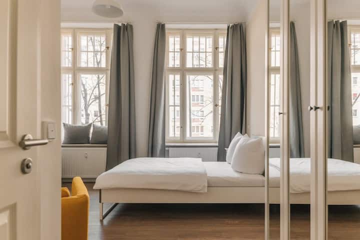 Frankfurter Allee Double Apartments By Sabine - Berlín