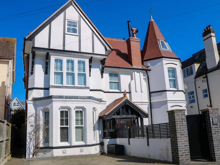 The Beach House - Poole