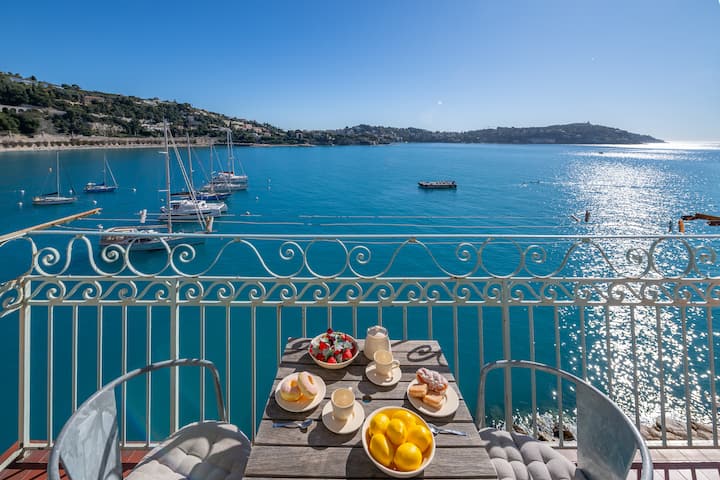 Azzura - Villefranche-sur-Mer