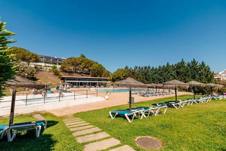 T2 Renovado | Piscina & Garagem | Marina Park - Lagos