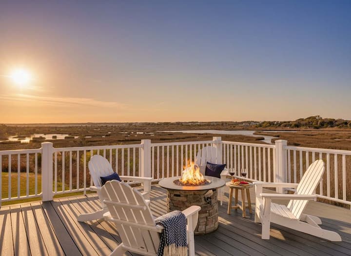 *New 5br Private Beach + Fire Pit + Sunset View - North Topsail Beach, NC