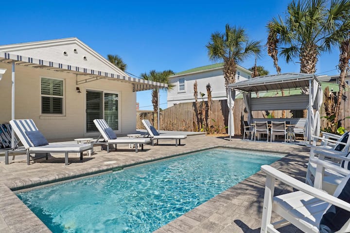 Beach Cabana, Sparkling Pool, Steps To Beach Pier - St. Augustine, FL
