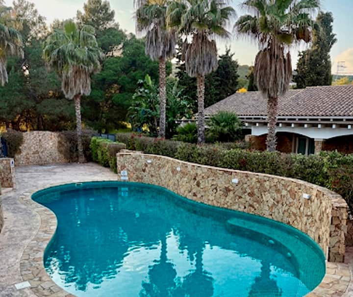 Villa Prestige, Pool & Garden In Luxury Residence - Sant'Anna Arresi