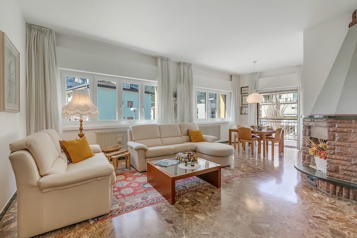 Rosa Apartment - By Happy Rentals - Nago-Torbole