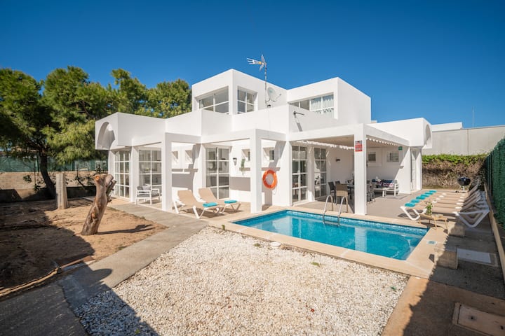 V. Villa Savina By Bebreeze - Santa Margalida