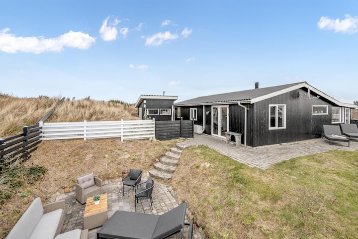 Holiday Home With Enclosure For Dogs, 500 Meters. - Denmark