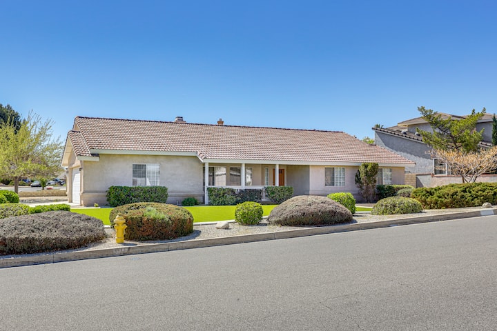 Spring Valley Lake Home W/ Desk & Fenced Yard - Apple Valley, CA