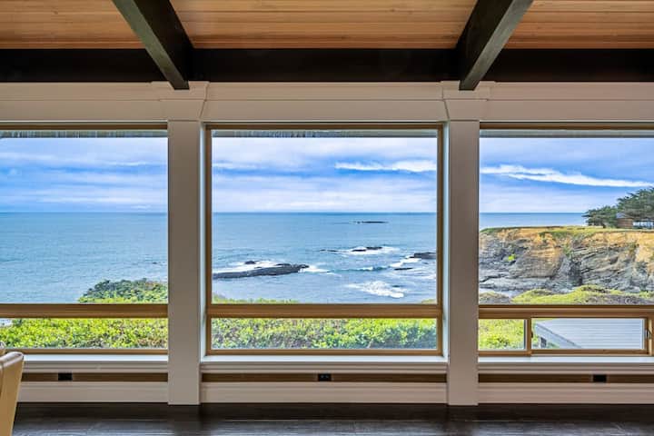 Luxury Blufftop Home With Hot Tub - Gualala, CA
