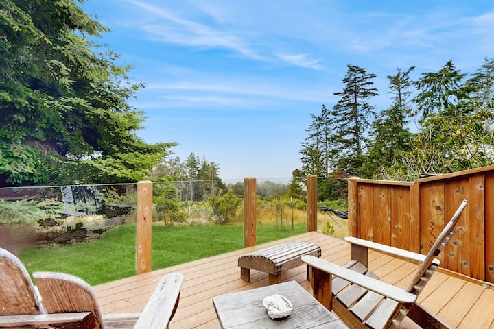 Coastal Getaway With Fireplace - Sea Ranch, CA
