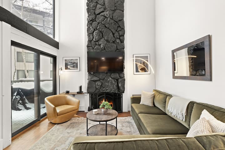 Ski-in/ski-out Fanny Hill Escape | Sonnenblick 3 - Snowmass Village, CO
