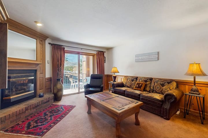 Close To It All Awesome Condo With An Elevator, Sk - Angel Fire, NM