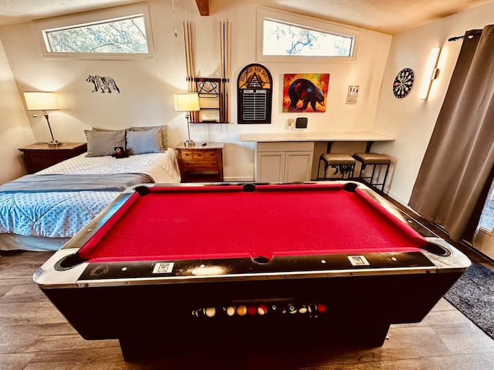 House In The Trees Suite For 2- Pool Table-hot Tub - Oakhurst, CA