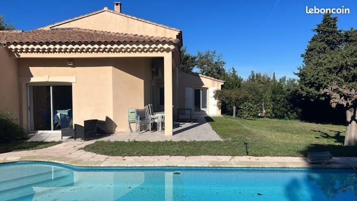 Villa Avec Piscine - Monteux