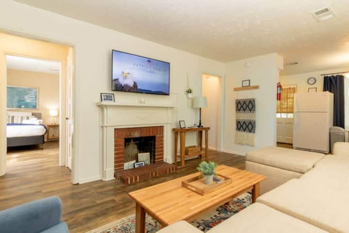 Centrally Located- The Delightful Doubles Unit E - Columbus, GA