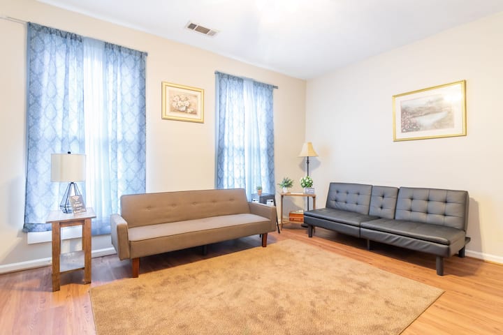 Near Downtown - Sunny Sweetheart Left Unit - 콜럼버스